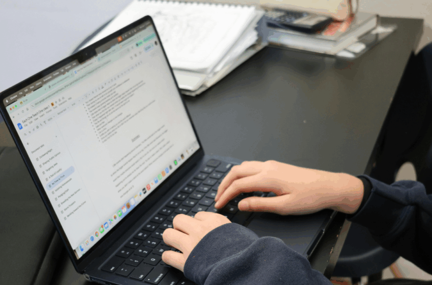 AI Use in Research: What’s Allowed and What’s Not | Editage Insights