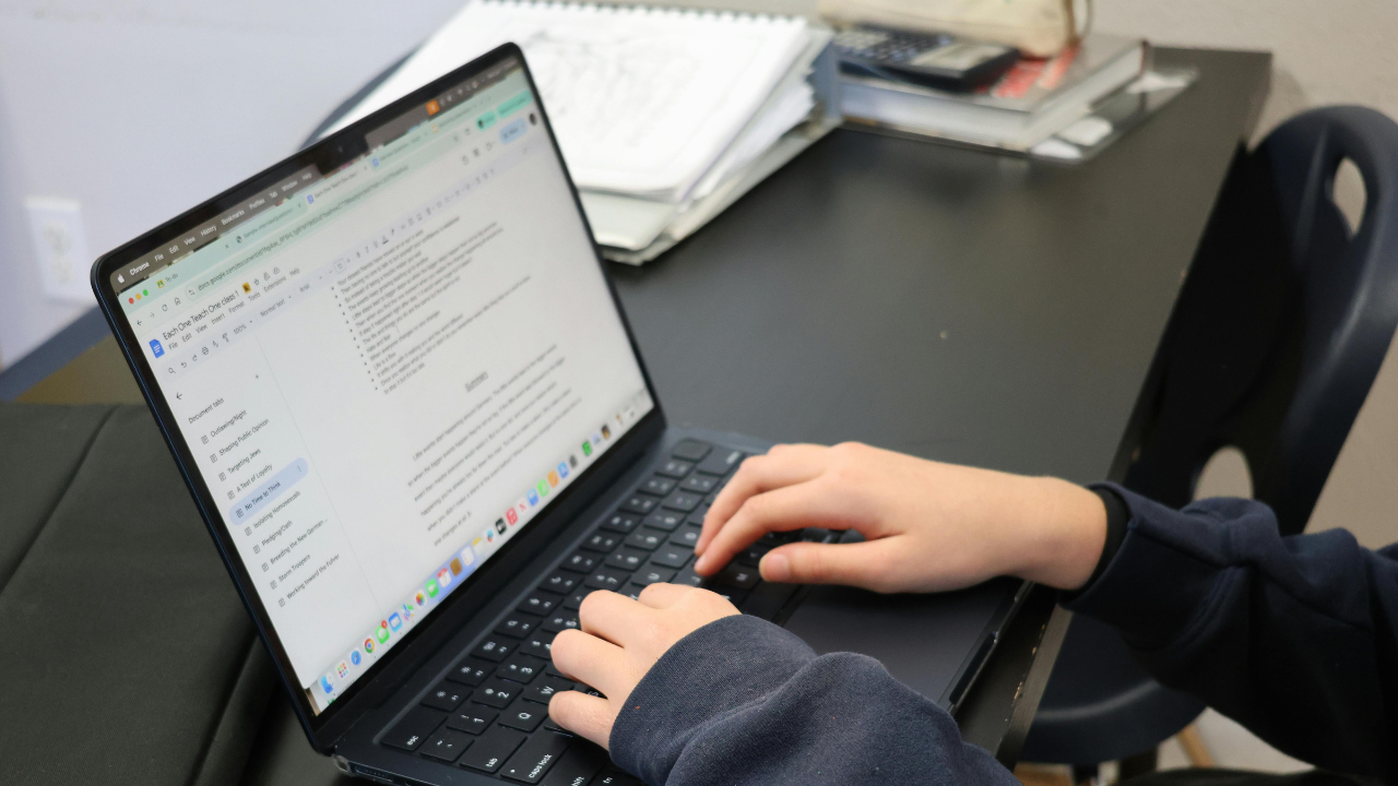 AI Use in Research: What’s Allowed and What’s Not | Editage Insights